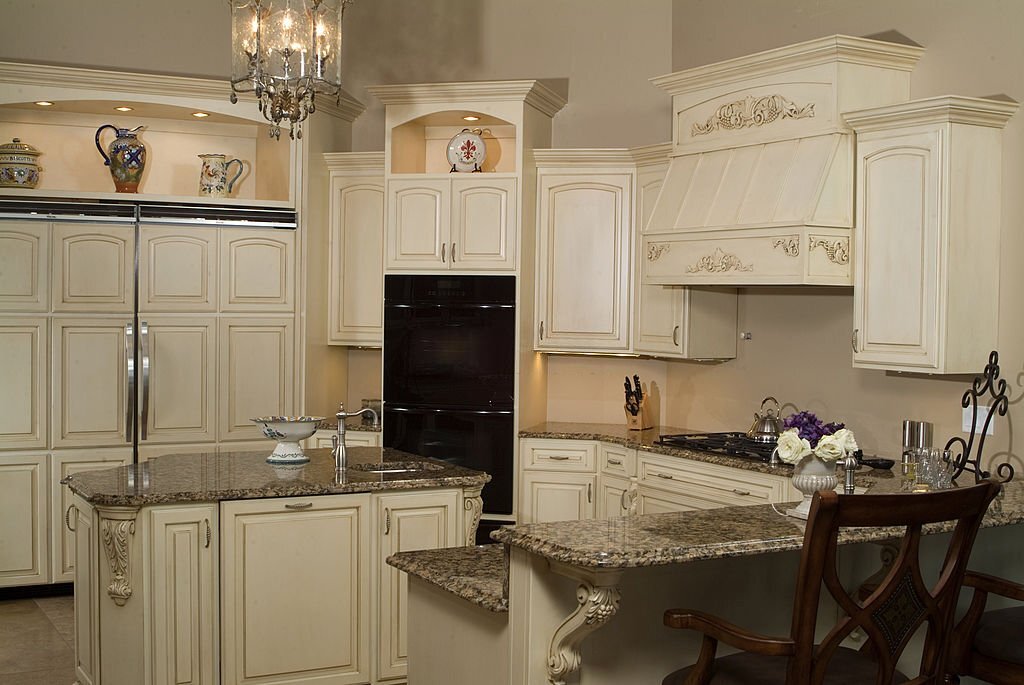 Reasons to Choose Vintage Kitchen Cabinets for Your Next Kitchen Upgrade